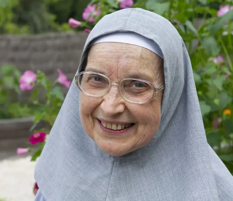 Témoignage de Soeur Claire-Marie – Fondation Nationale pour le Clergé